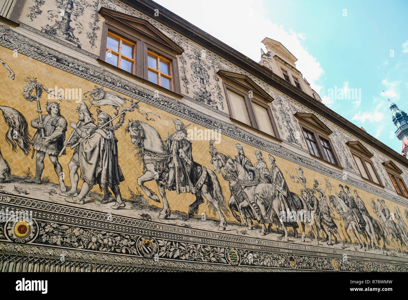 German painting train hi-res stock photography and images - Alamy