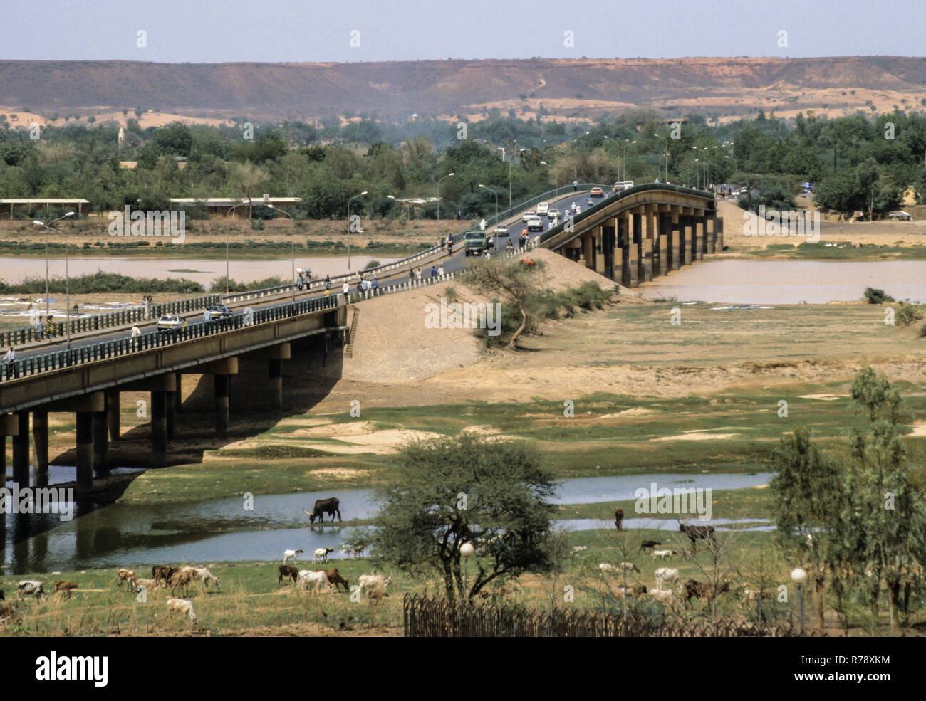 Niamey, Niger. Bridge over the Niger River during the Dry Season Stock ...
