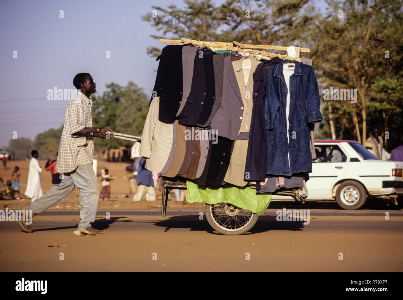 Street clothing vendor cart hi-res stock photography and images - Alamy