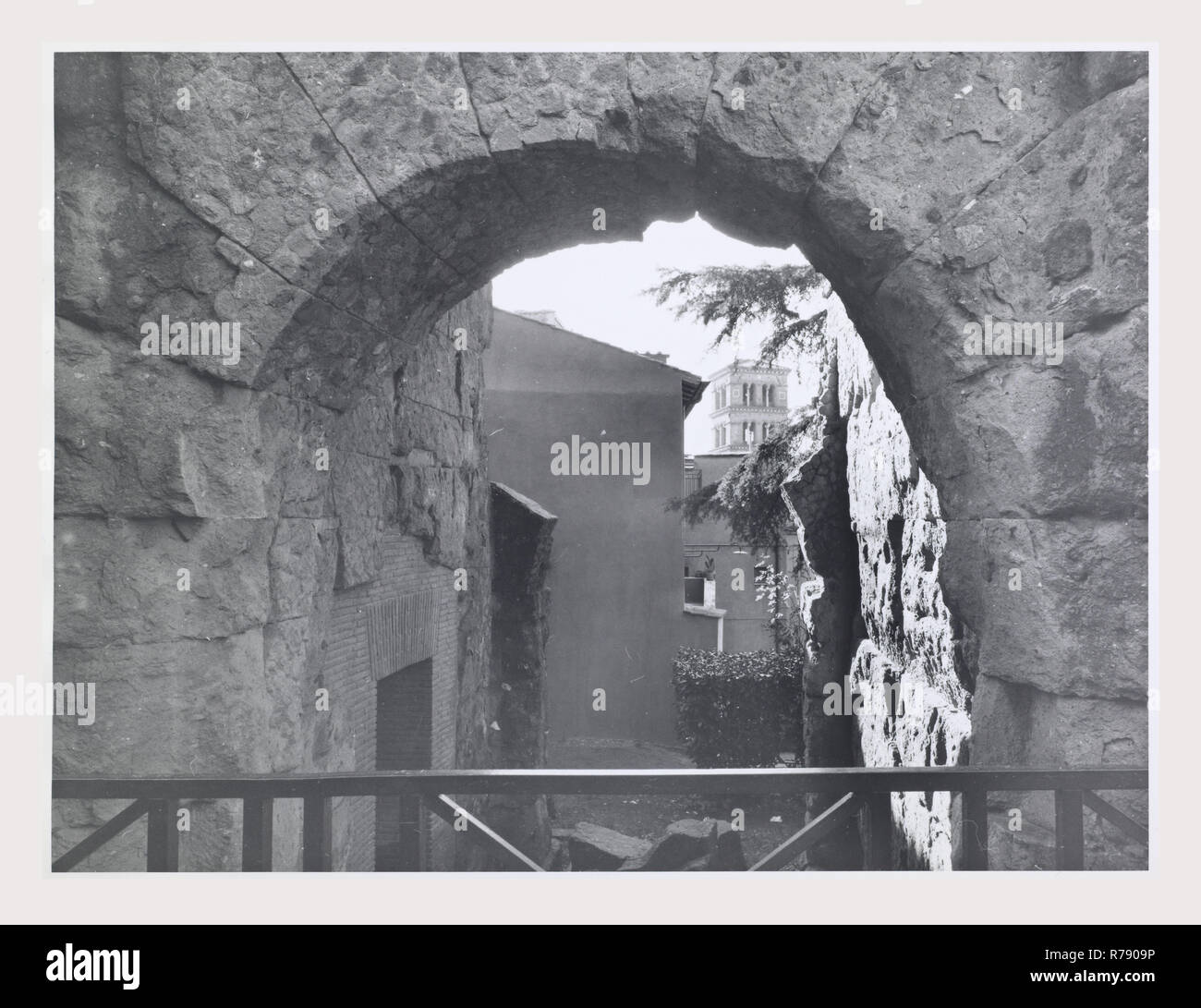 Albano laziale porta pretoria hi-res stock photography and images - Alamy