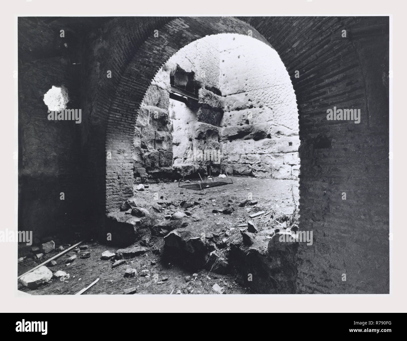 Porta pretoria italy hi-res stock photography and images - Alamy