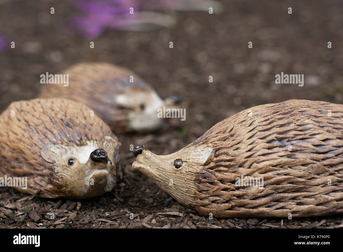 Sculpture hedgehog hi-res stock photography and images - Alamy