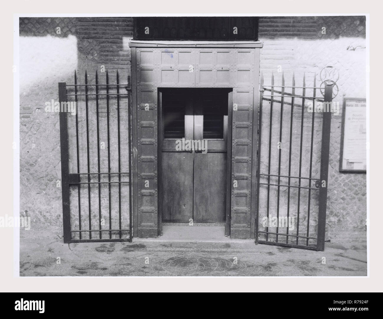 Palazzo albano hi-res stock photography and images - Alamy