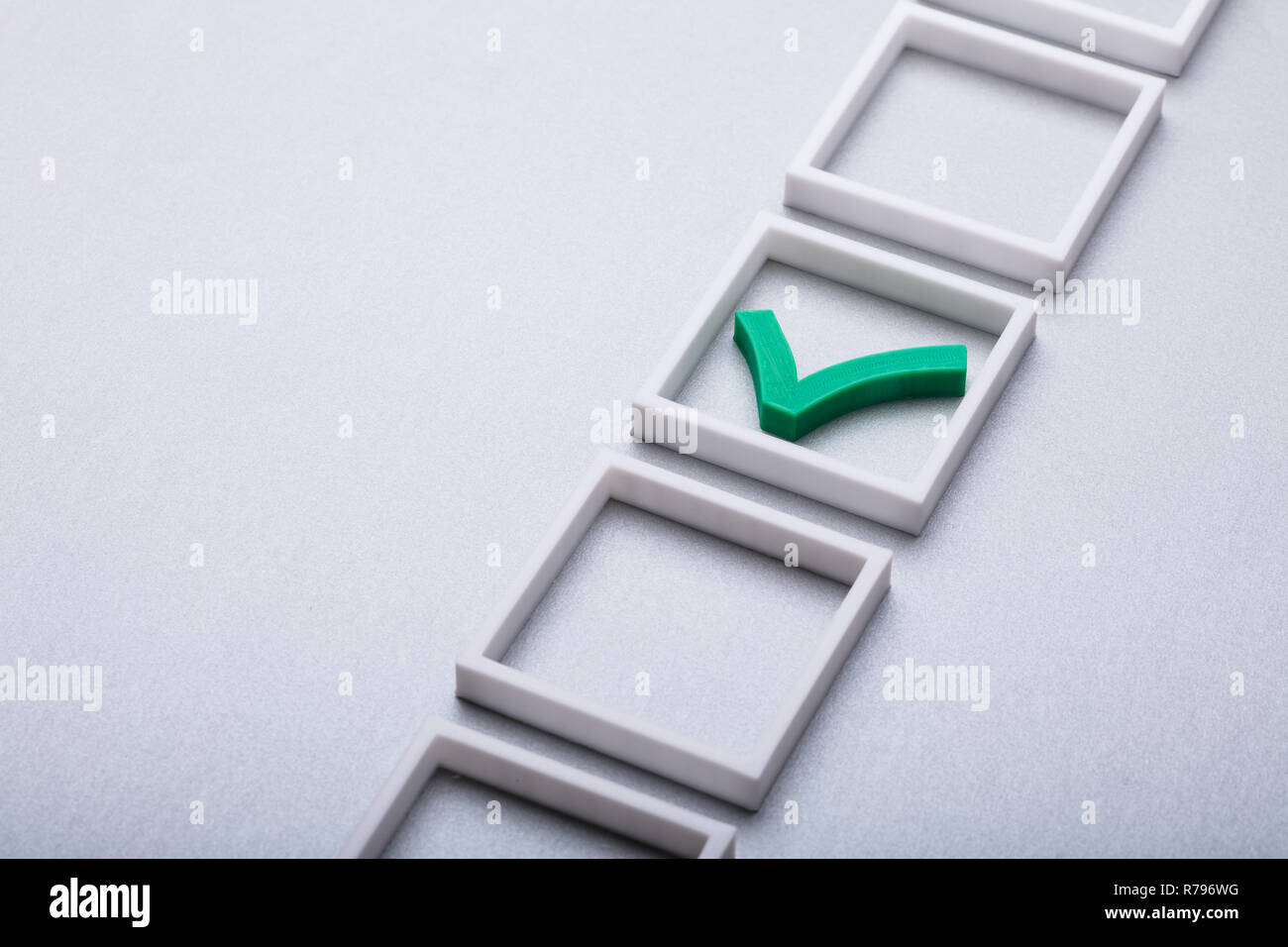 Green Check Mark In Checkbox Stock Photo - Alamy
