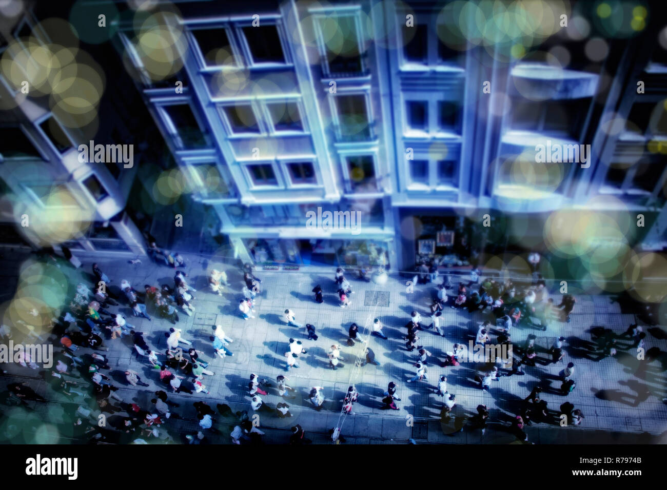 Woman in rushing crowd hi-res stock photography and images - Alamy