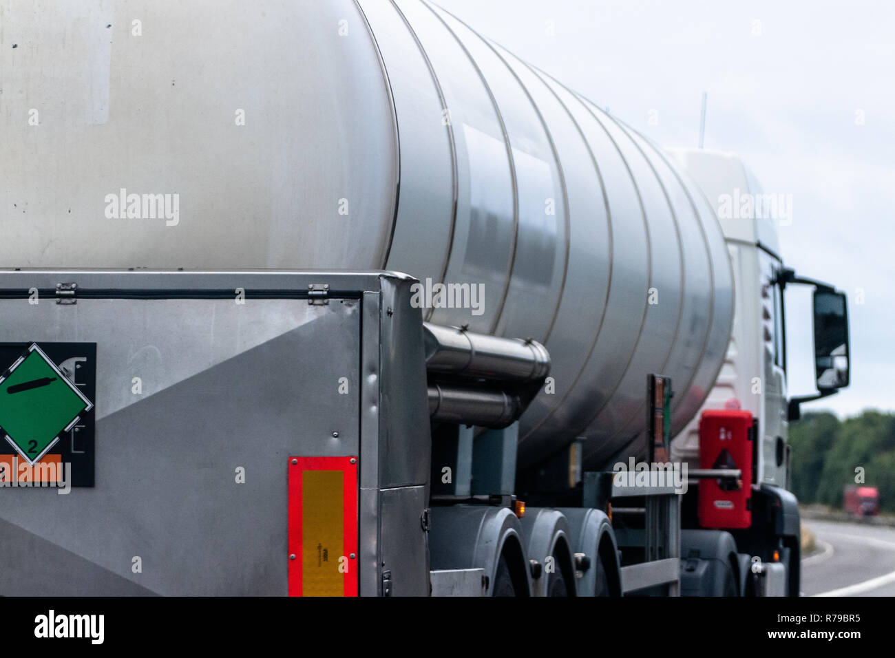 White Tanker Lorry on the M1 Motorway UK, large truck haul, delivery ...