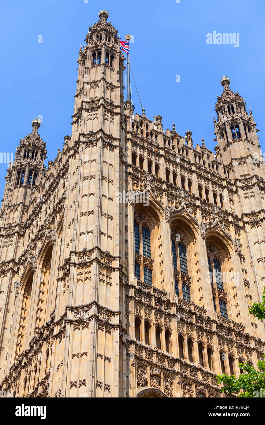 Palace westminster medieval history hi-res stock photography and images ...