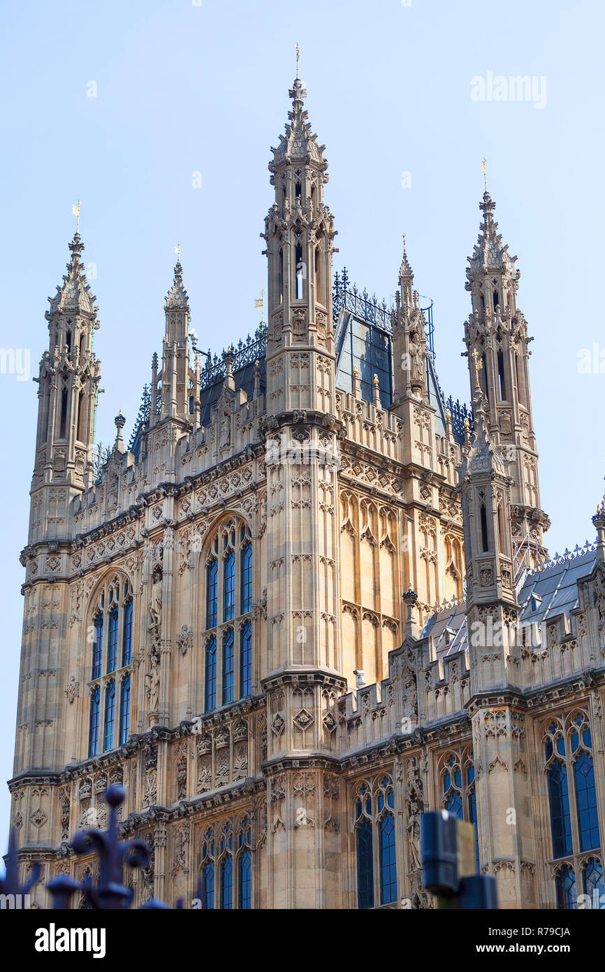 Palace westminster medieval history hi-res stock photography and images ...