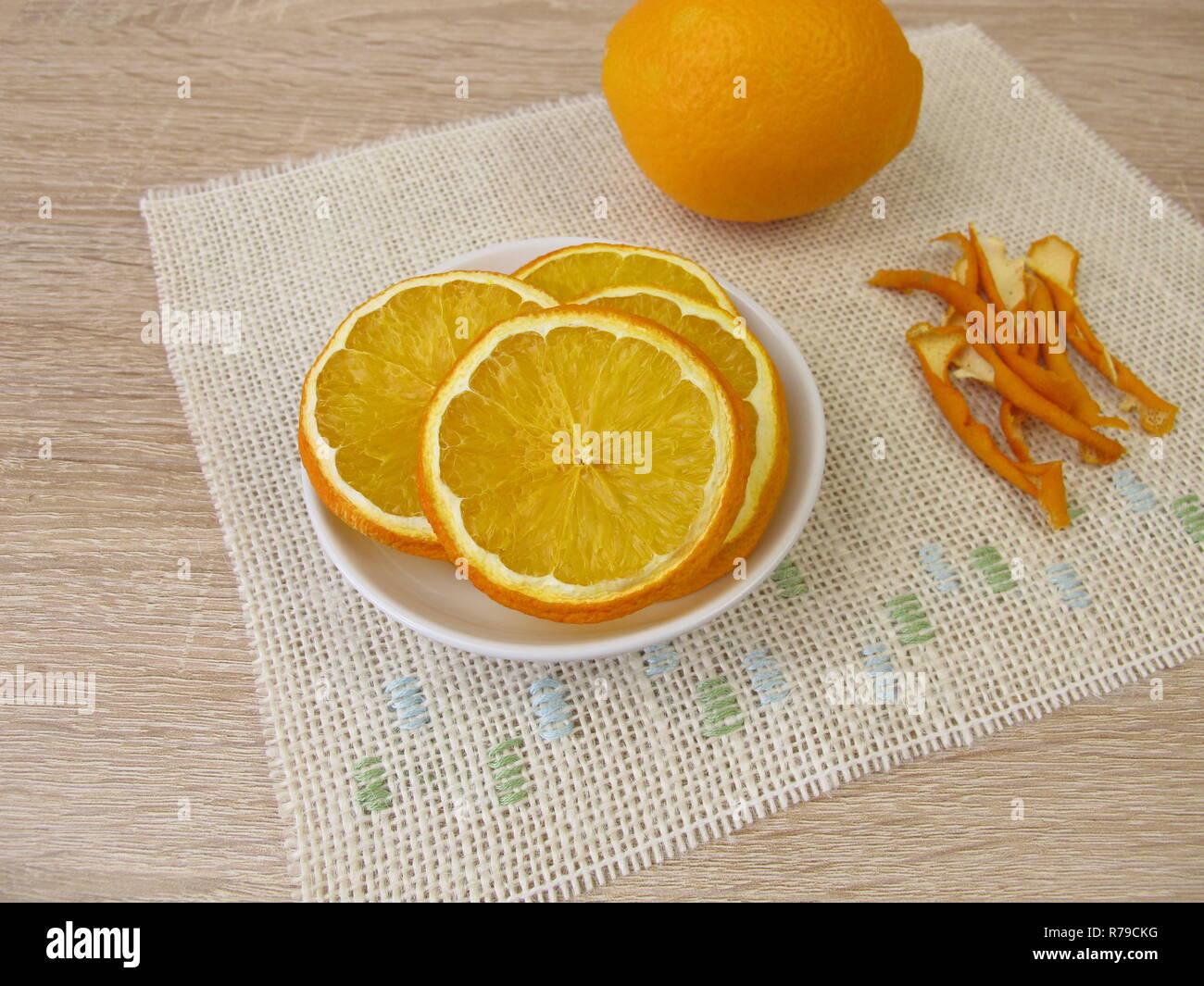 Orangenscheiben hi-res stock photography and images - Alamy