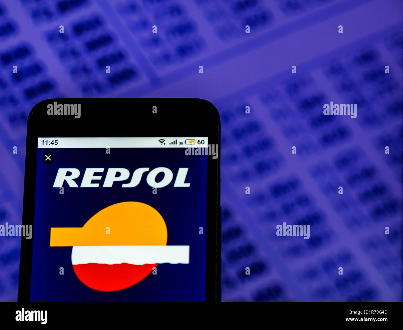 Repsol logo hi-res stock photography and images - Alamy