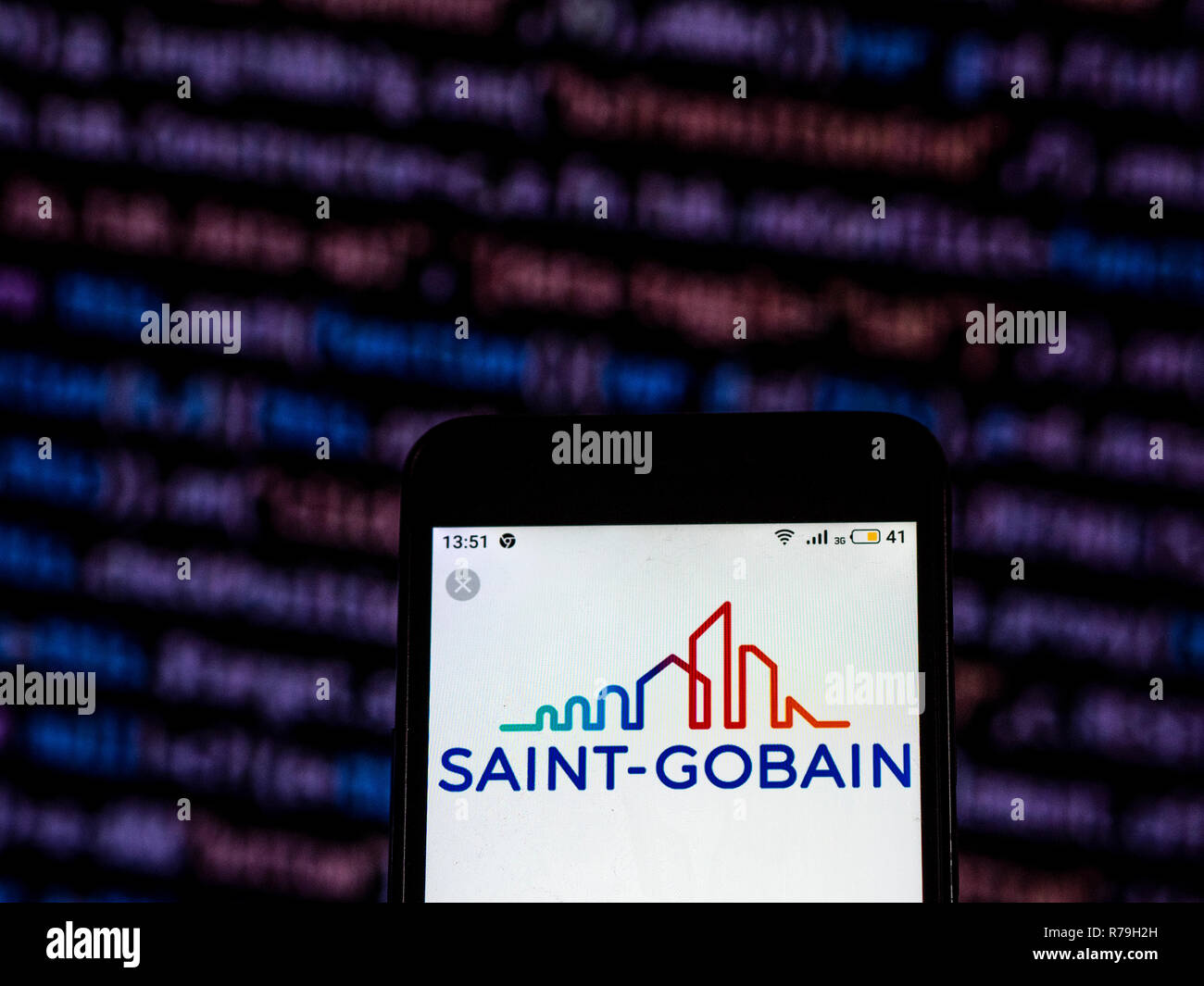 Saint gobain logo hi-res stock photography and images - Alamy