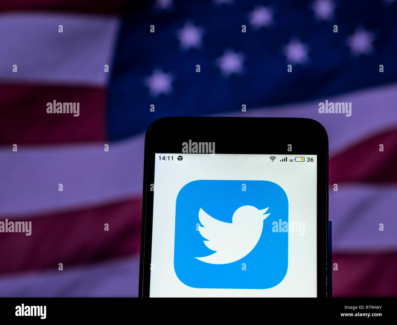 Twitter logo seen displayed on smart phone Stock Photo - Alamy