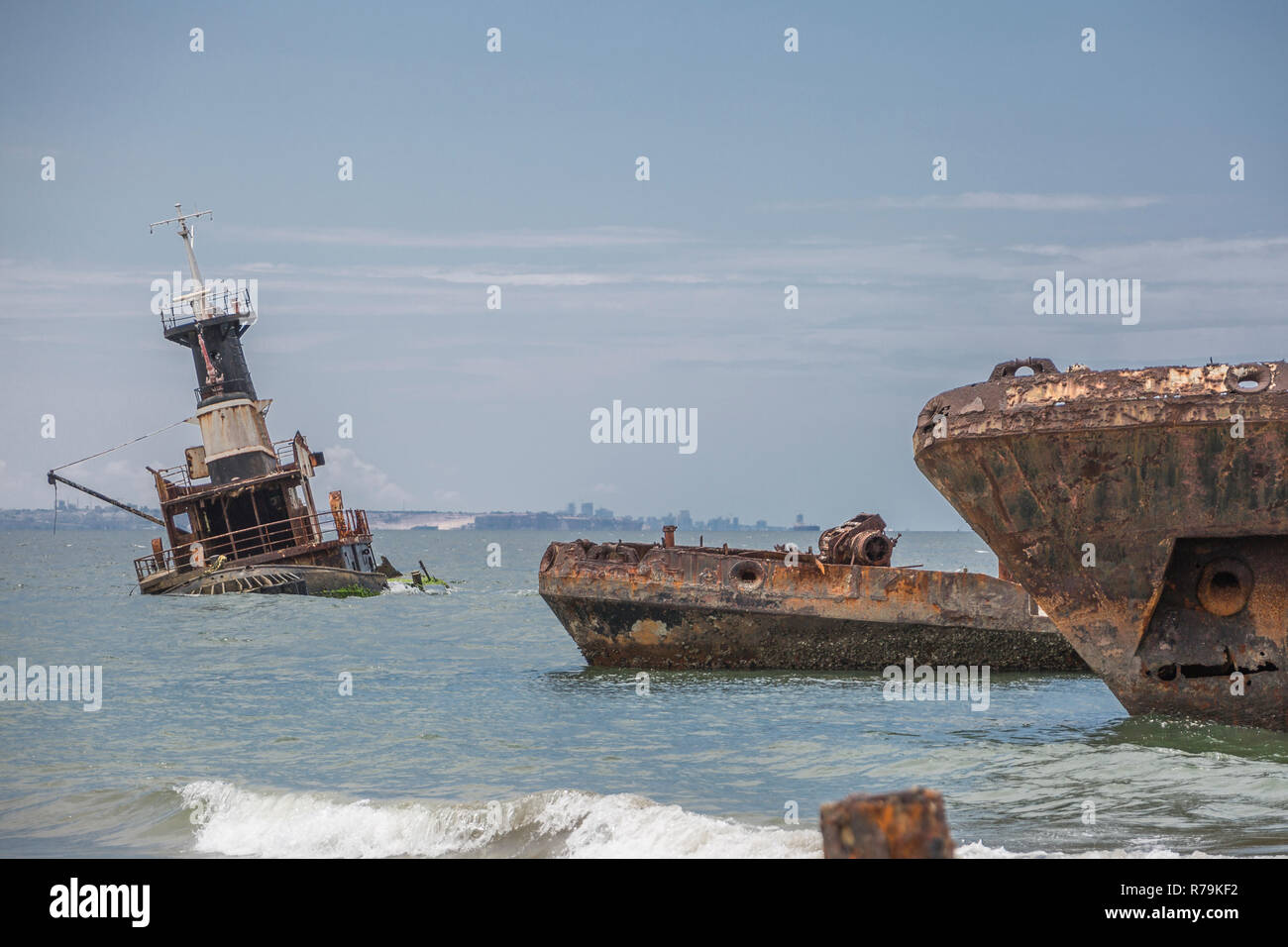 Old shipwreck abandoned panorama hi-res stock photography and images ...