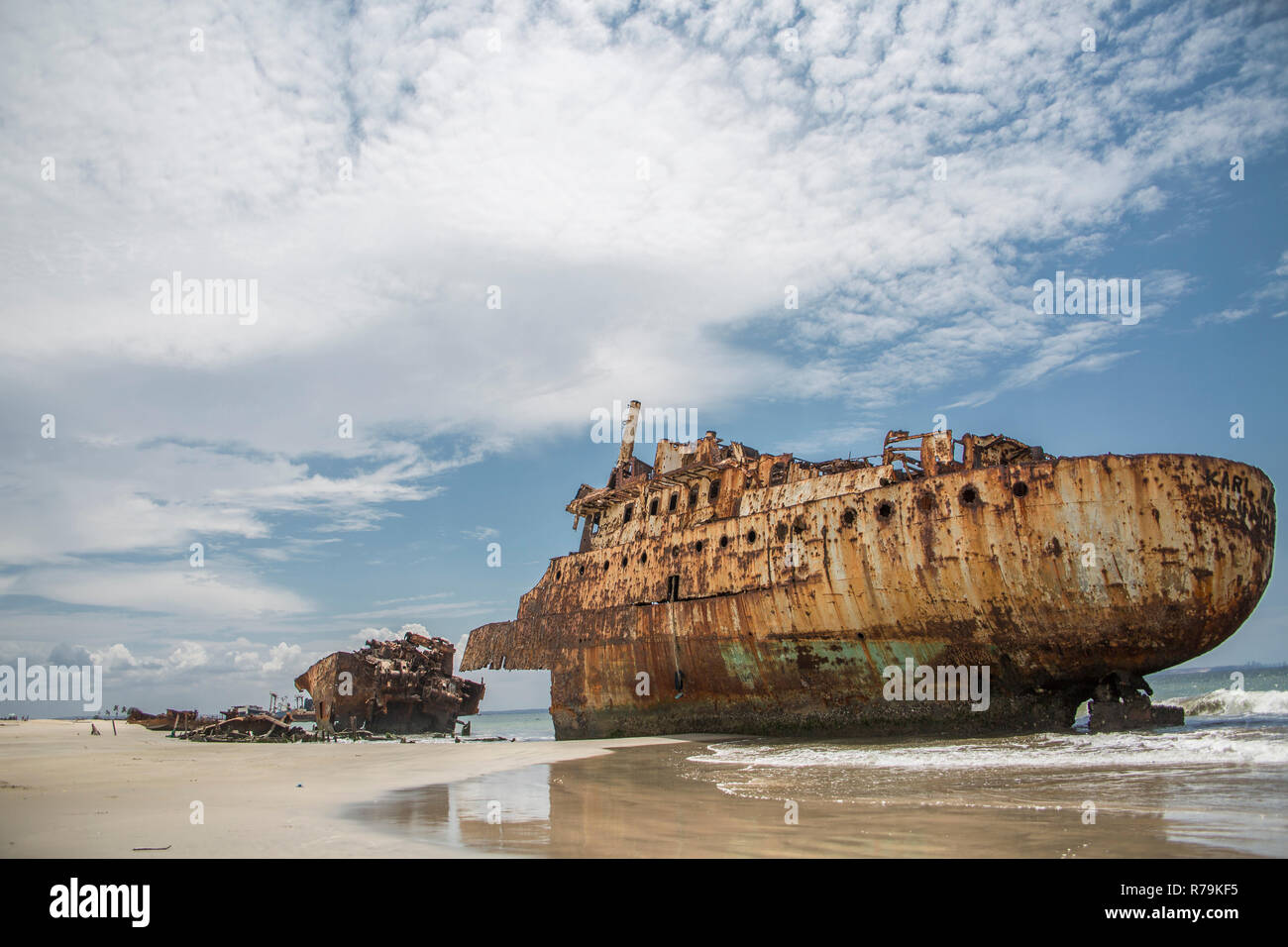 Ship cemetery hi-res stock photography and images - Alamy