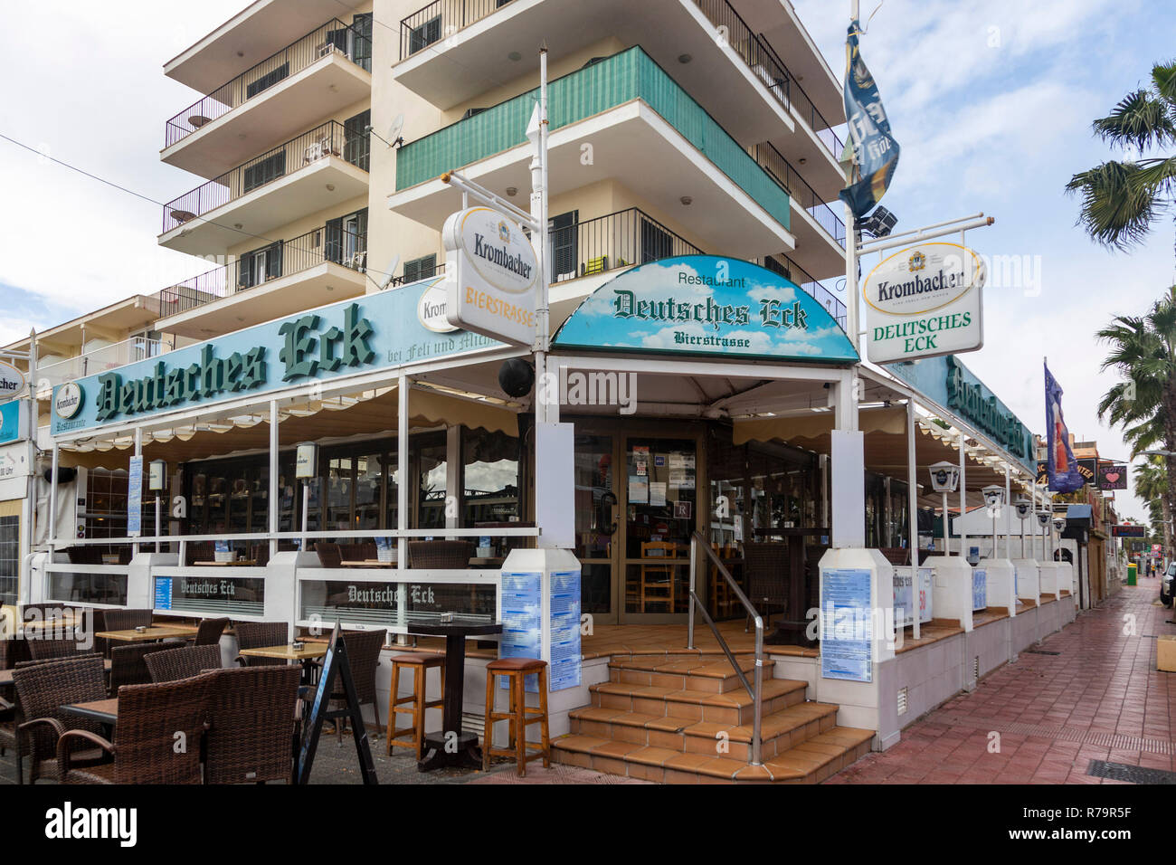 El arenal restaurant hi-res stock photography and images - Alamy