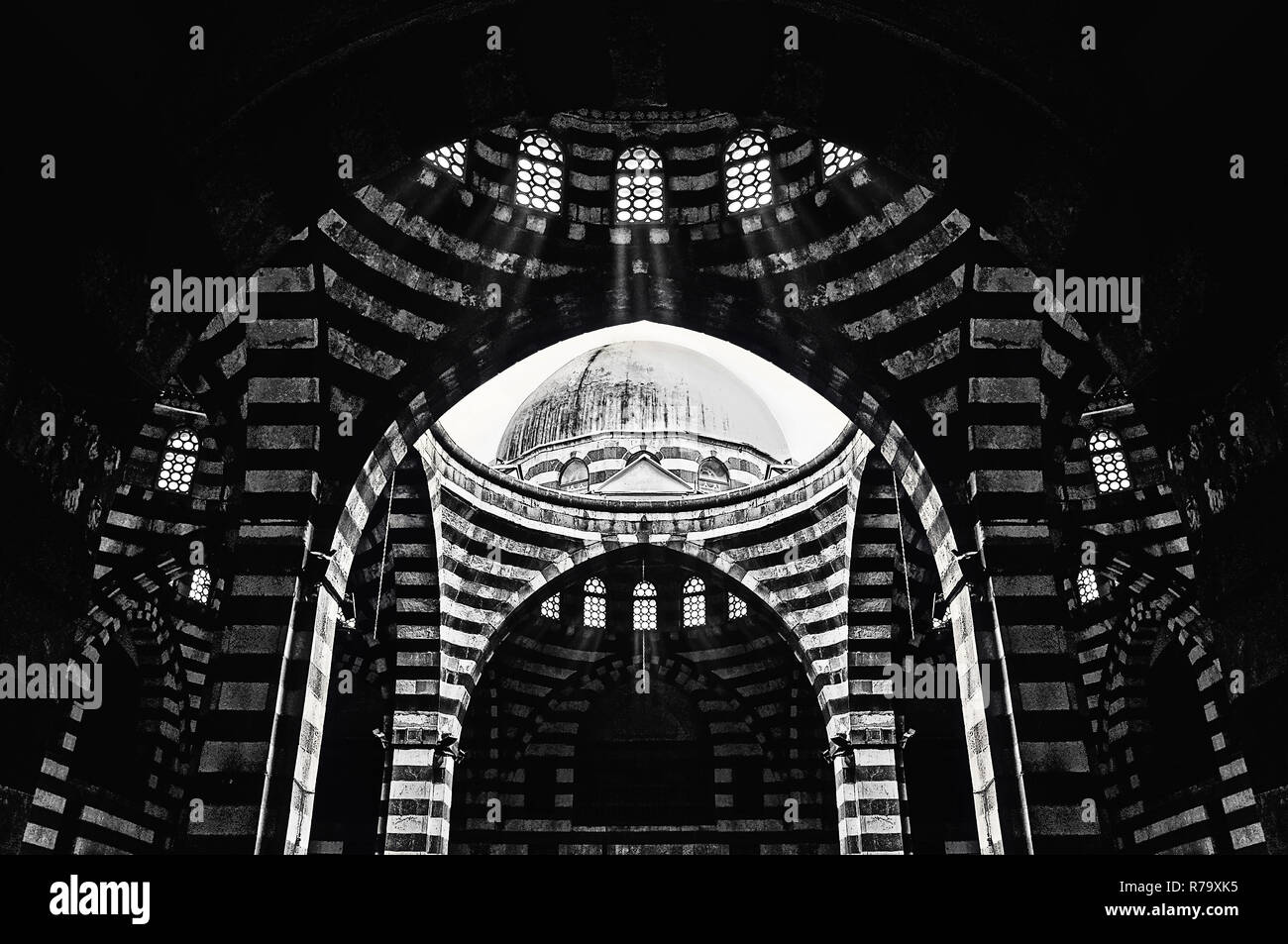 Old damascus hi-res stock photography and images - Alamy