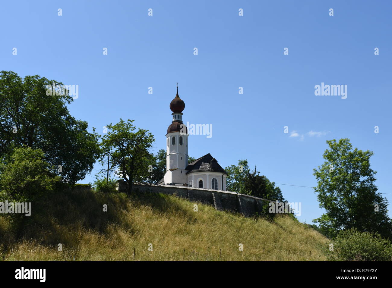 Welsche haube hi-res stock photography and images - Alamy