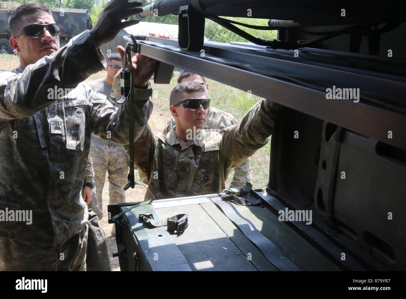 M997 field litter ambulance hi-res stock photography and images - Alamy