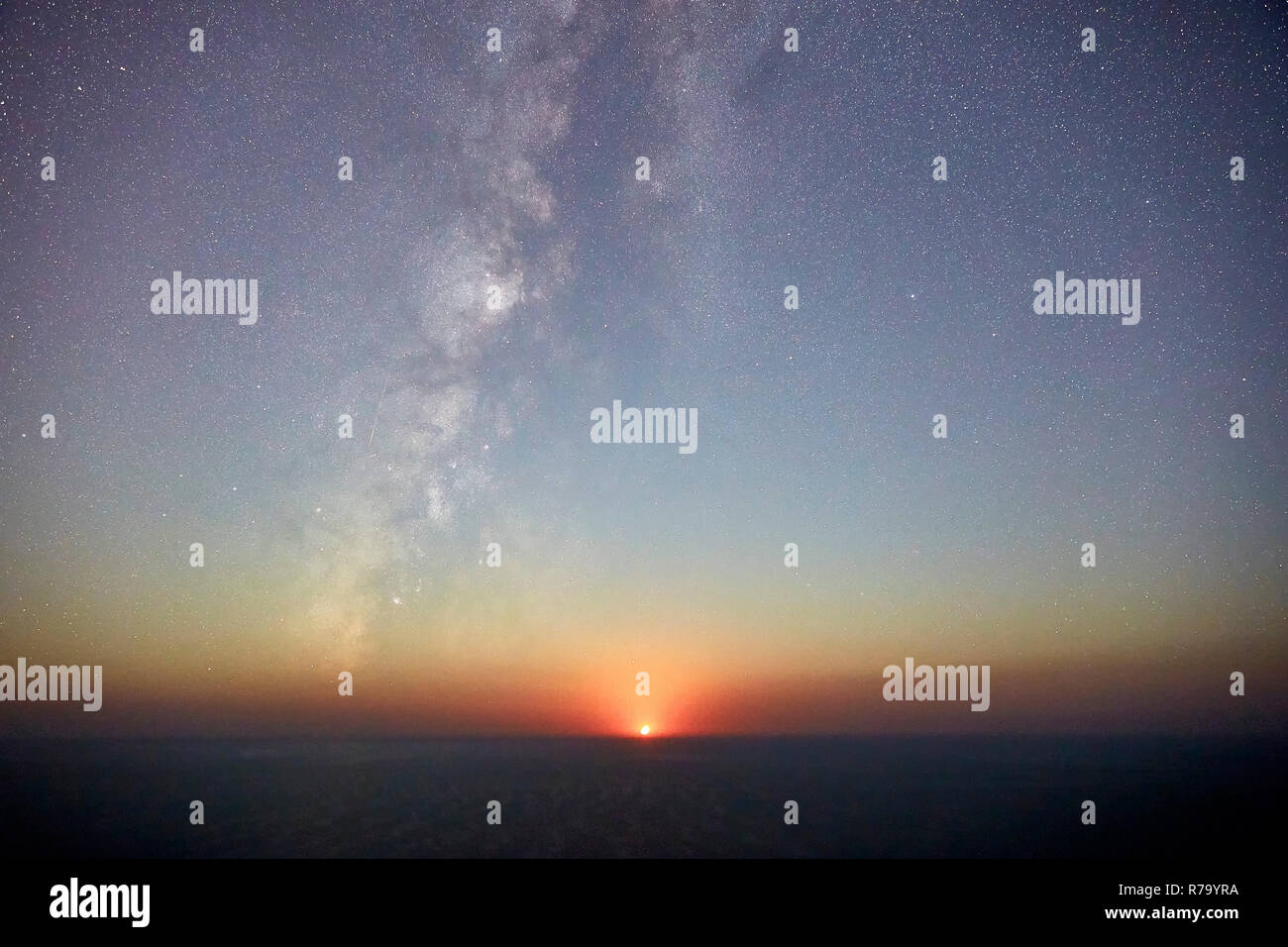 Moonset & Milky Way Stock Photo - Alamy