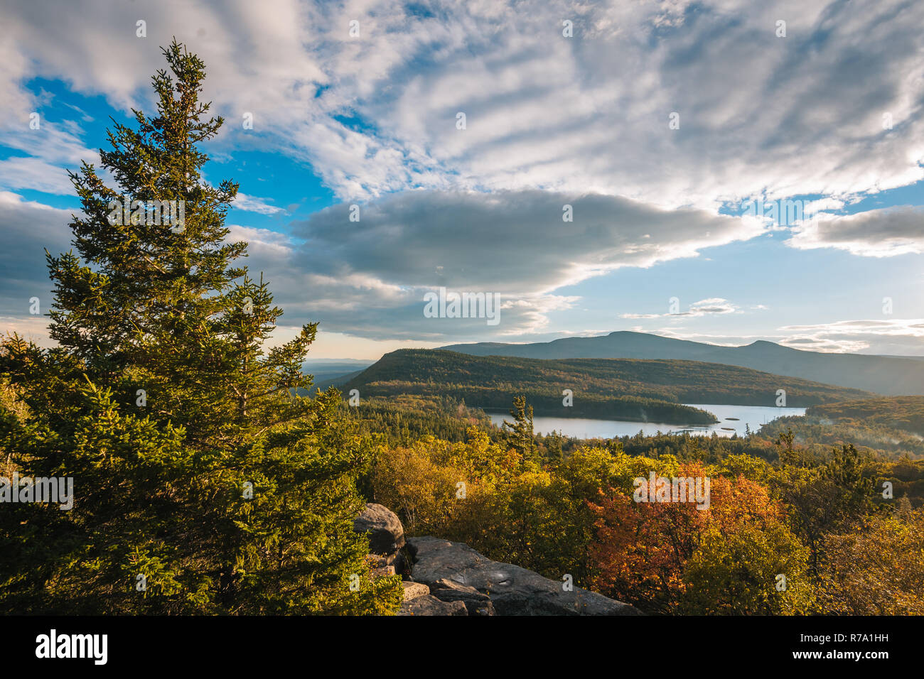 Catskill mountains hi-res stock photography and images - Alamy