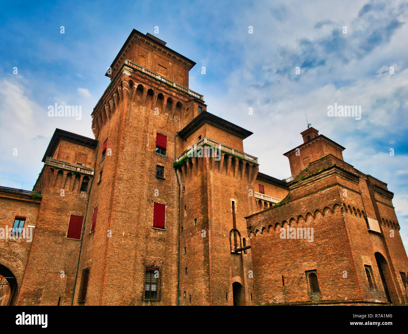 Medieval Estense Castle Ferrara Itay Stock Photo - Alamy