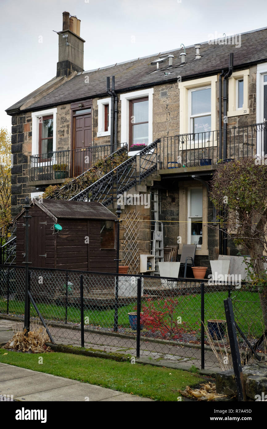 Early 19th century terrace houses hi-res stock photography and images ...