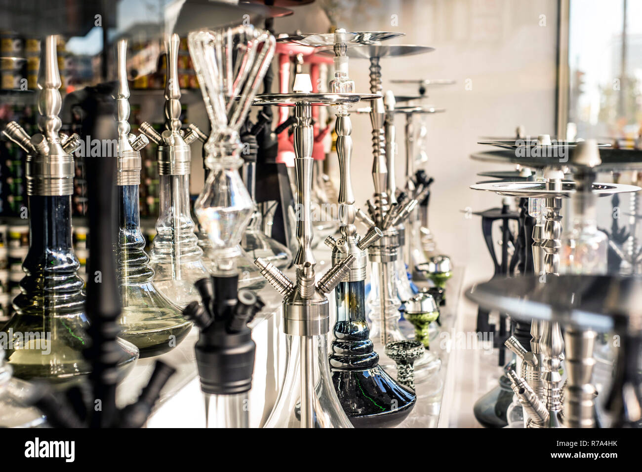 Smoking flavored cannabis hi-res stock photography and images - Alamy