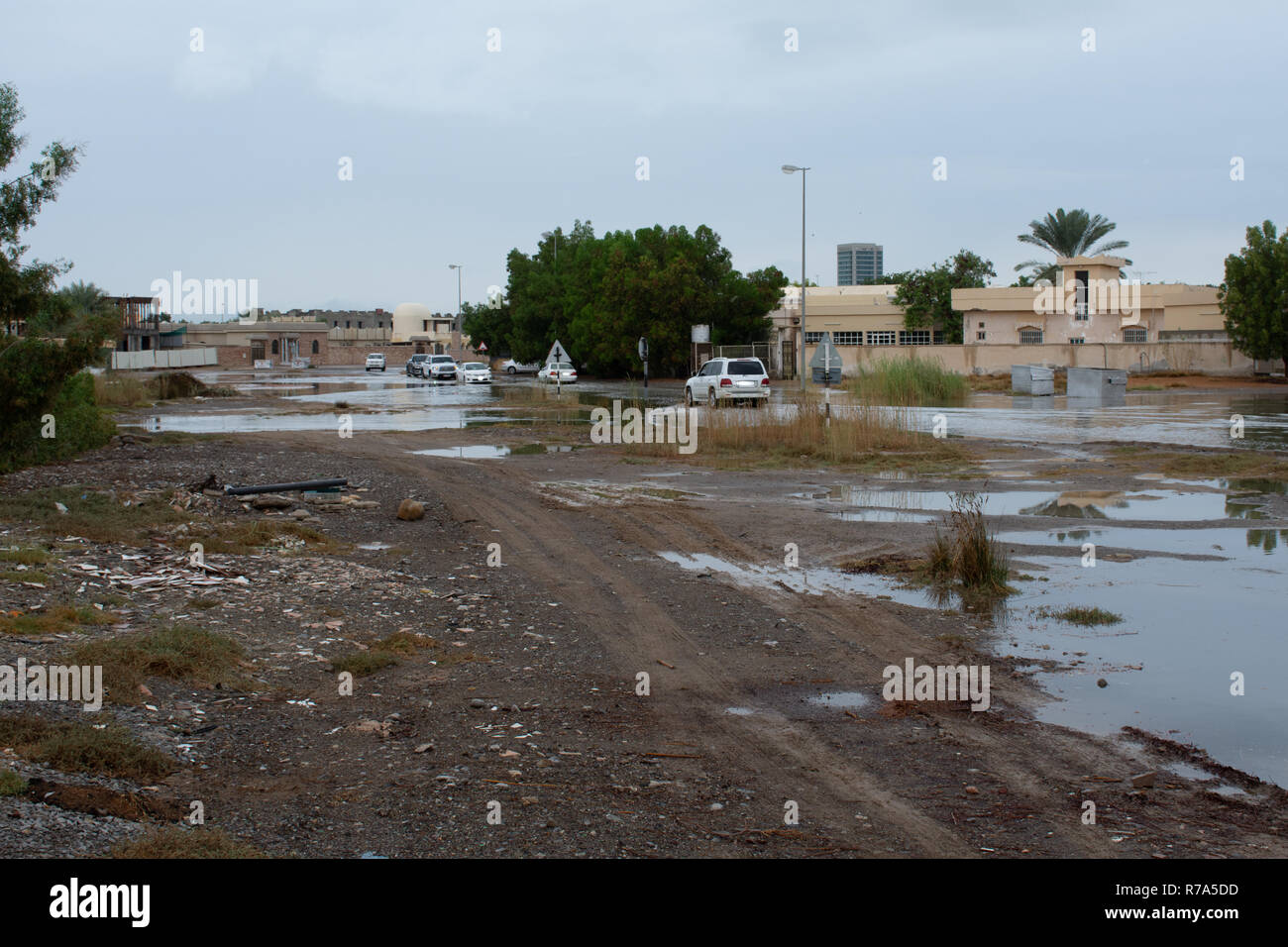A stormy day in the United Arab Emirates leaves flooding throughout the ...