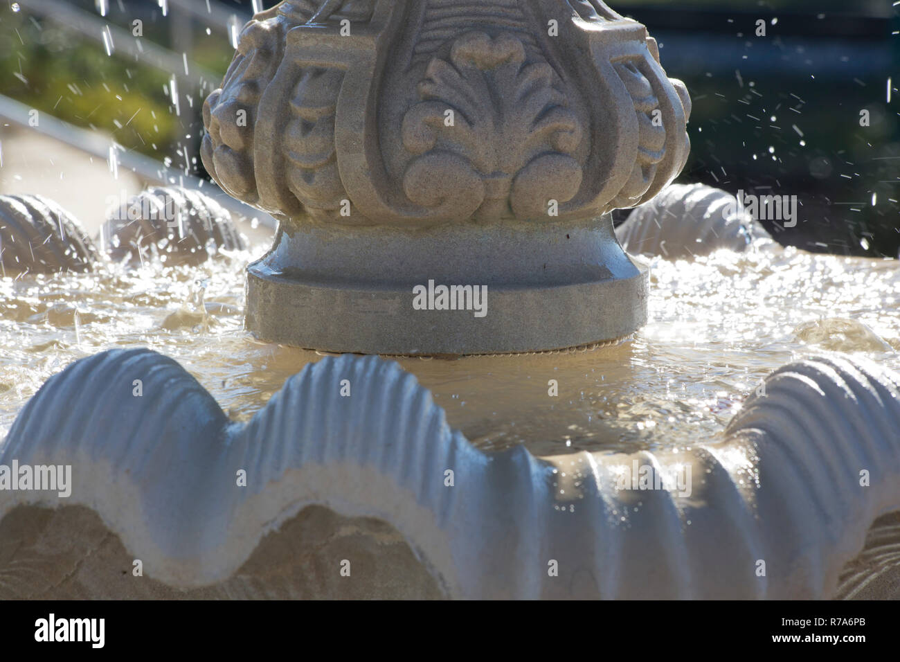 Ceramic fountain construction hi-res stock photography and images - Alamy