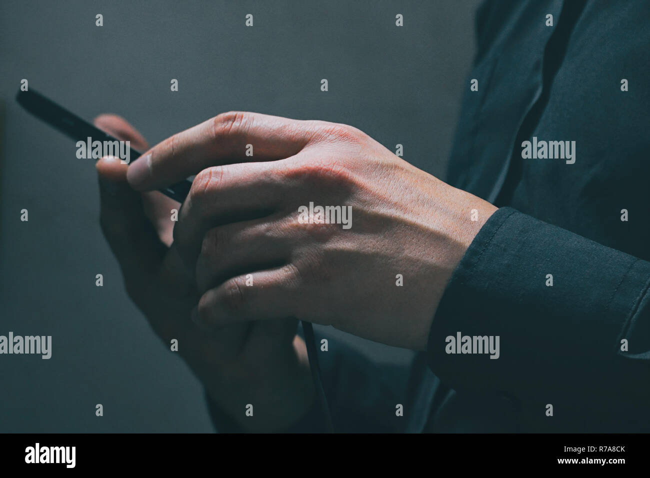 Man uses smartphone night in hi-res stock photography and images - Alamy