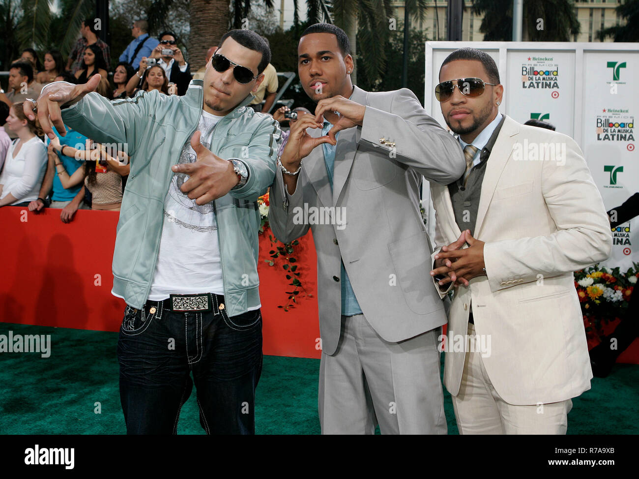 Aventura arrives for the 2007 Latin Billboard Awards at the BankUnited ...