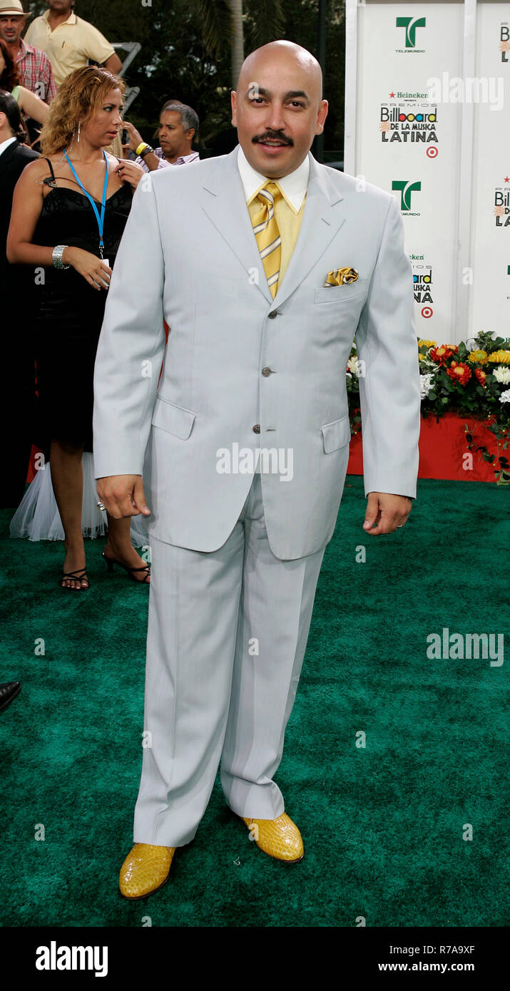 lupillo Rivera arrives for the 2007 Latin Billboard Awards at the ...