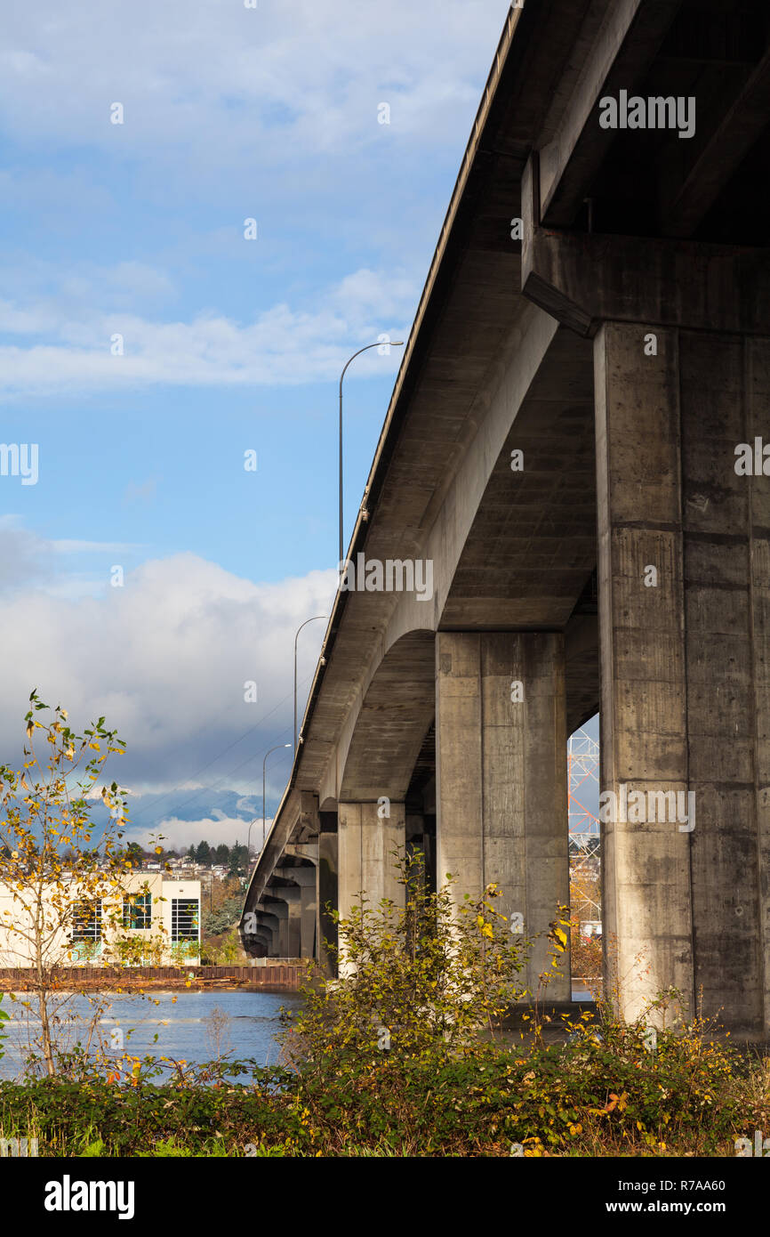 Concrete structure of the Knight Street Bridge in Vancouver Stock Photo ...