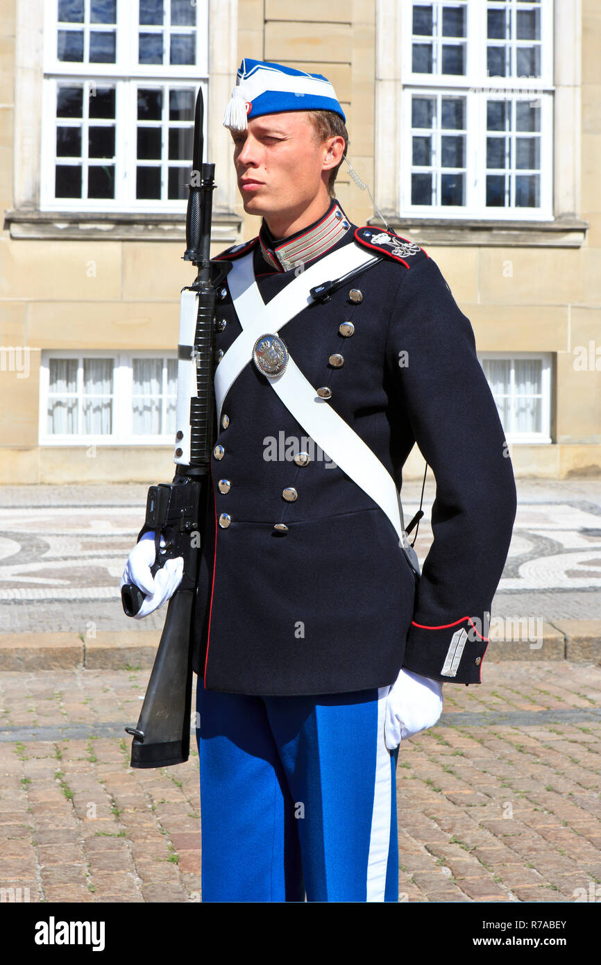 Garrison cap hi-res stock photography and images - Alamy
