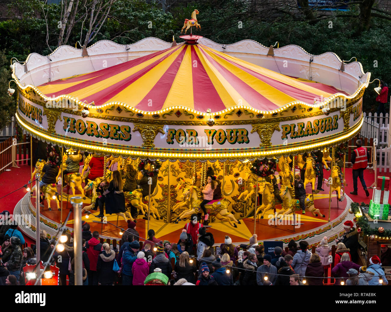 Edinburgh princes street gardens carousel High Resolution Stock ...