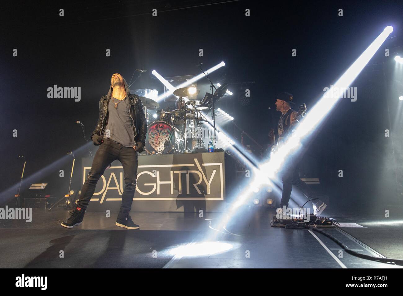 Chicago, Illinois, USA. 7th Dec, 2018. CHRIS DAUGHTRY and JOSH PAUL of ...