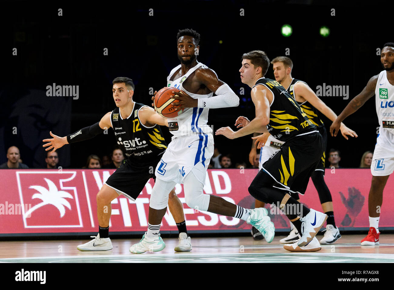 Karlsruhe, Deutschland. 08th Dec, 2018. Reed Donald Timmer (Tuebingen ...