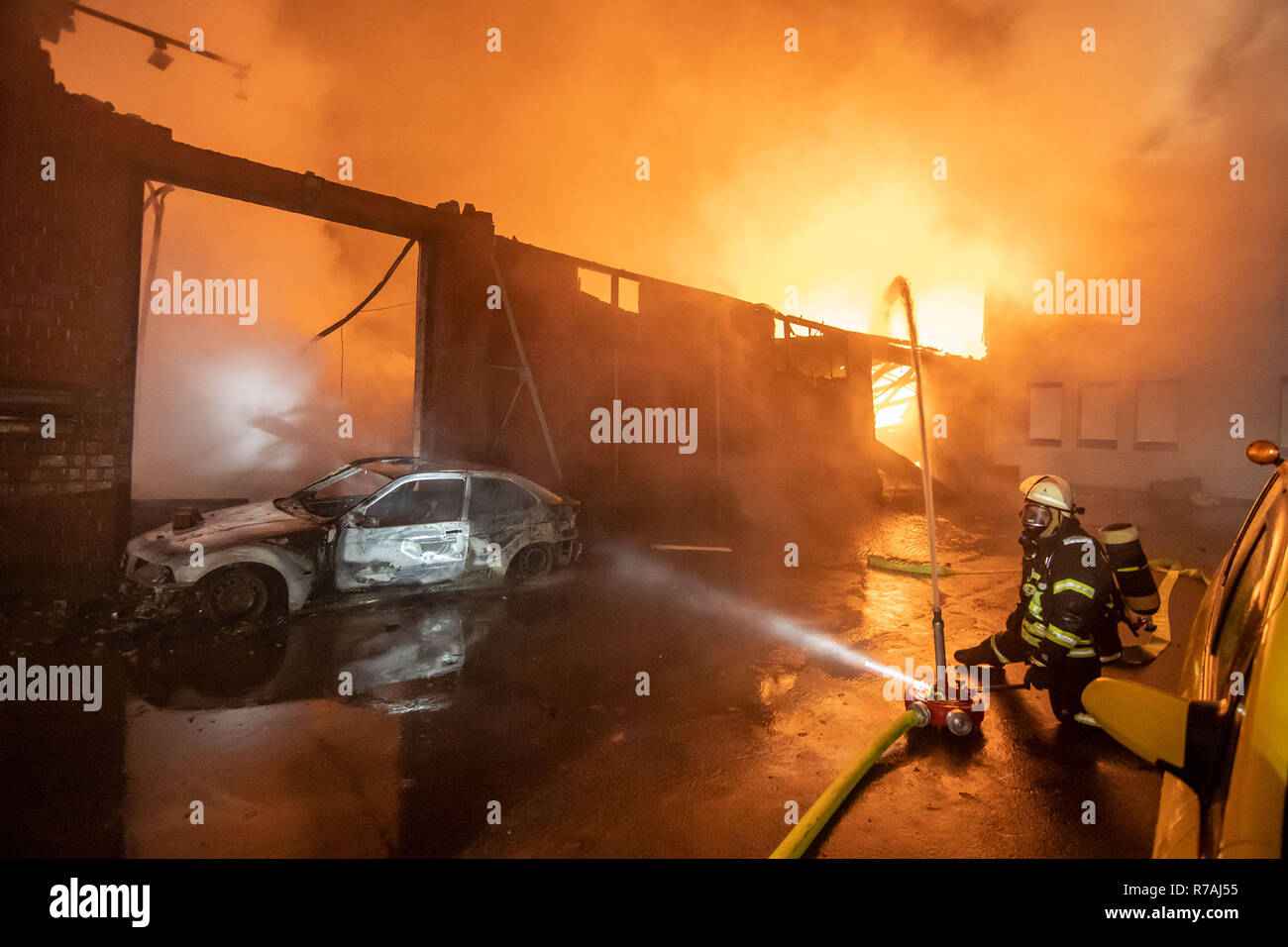 Lüdenscheid, North Rhine-Westphalia, Germany. 8th December 2018. A ...