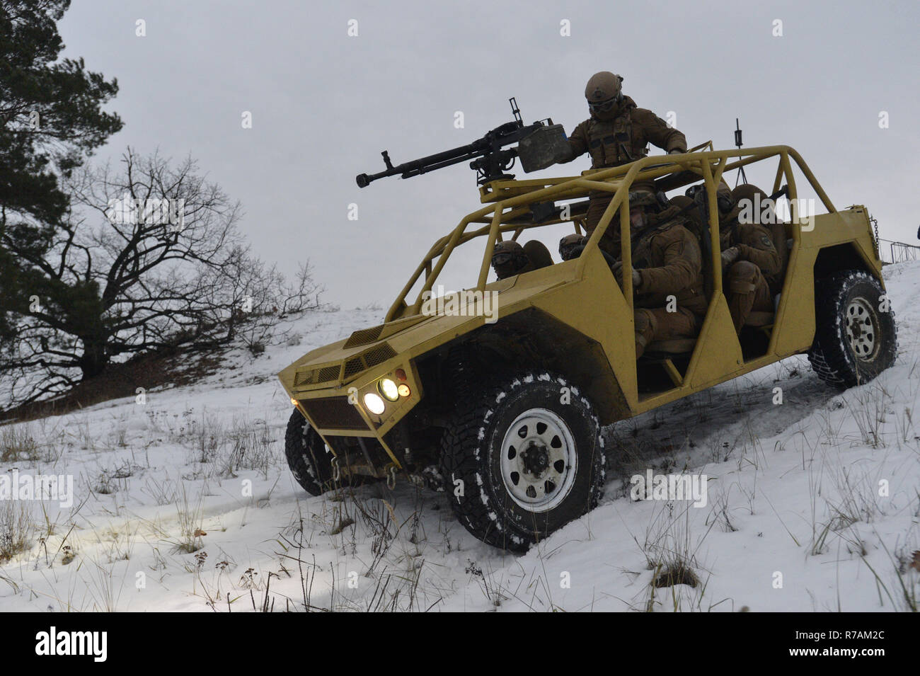 Kiev region, Ukraine. 8th Dec, 2018. Servicemen from the battalion of ...