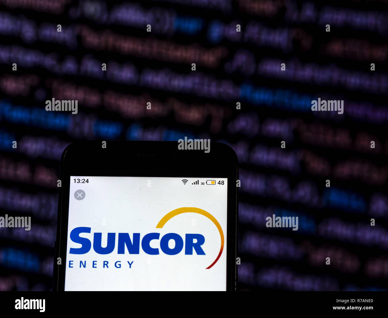 Suncor logo hi-res stock photography and images - Alamy