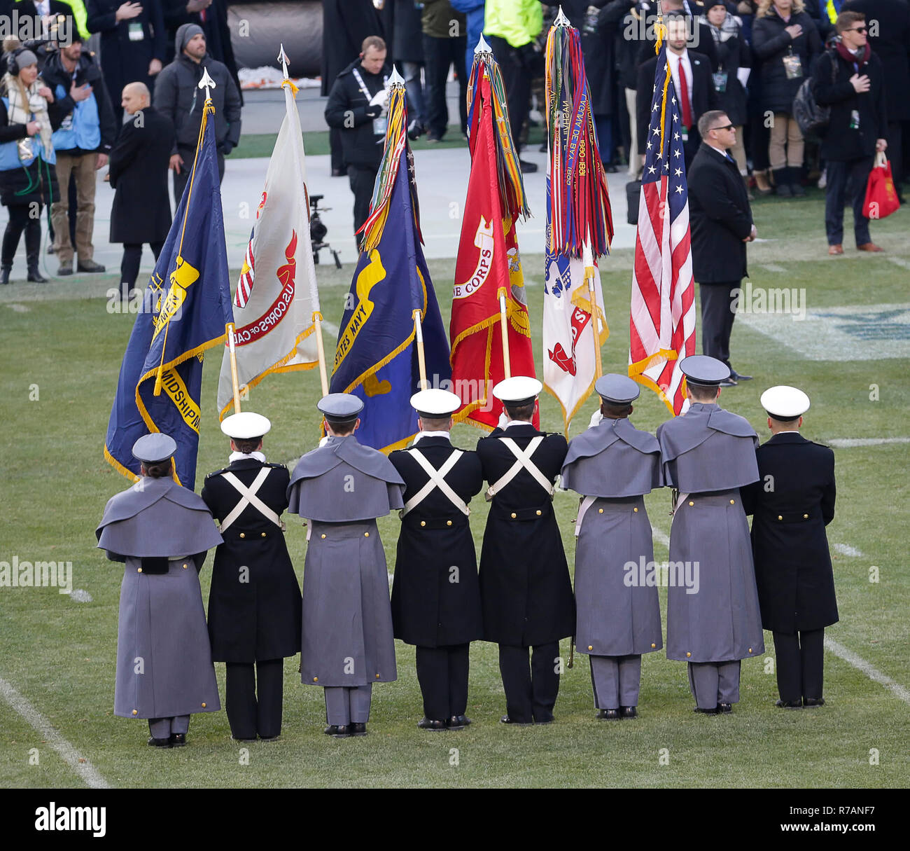 Philadelphia, USA. 8th Dec, 2018. Combined Midshipmen and Cadet color ...