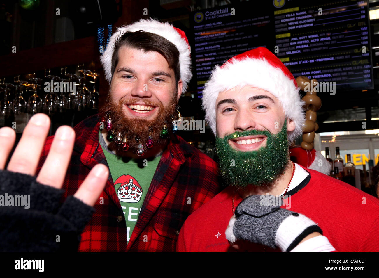 Nyc ny crowd manhattan street winter hi-res stock photography and ...