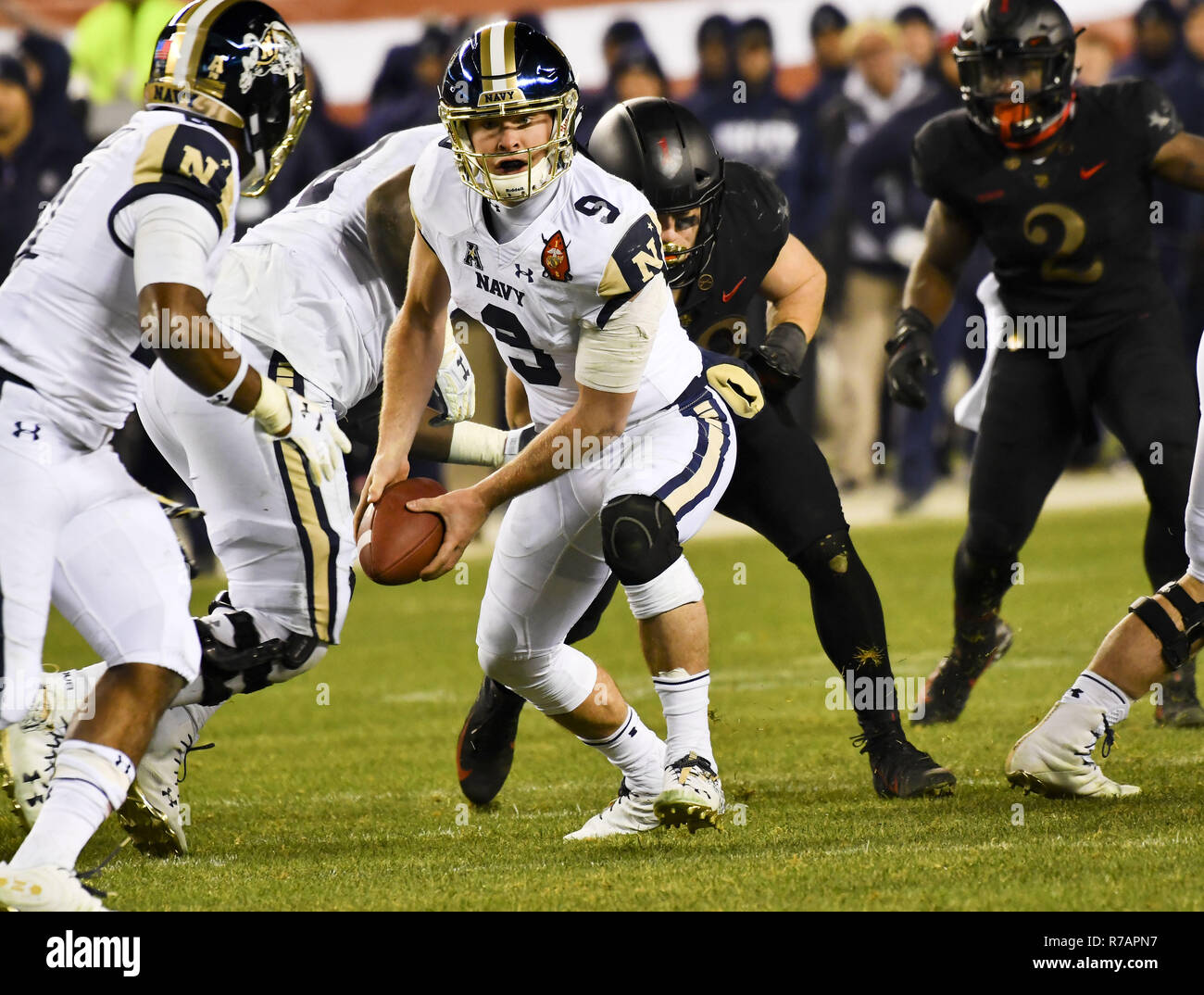 Philadelphia, Pennsylvania, USA. 8th Dec, 2018. Navy's QB, ZACH ABEY ...