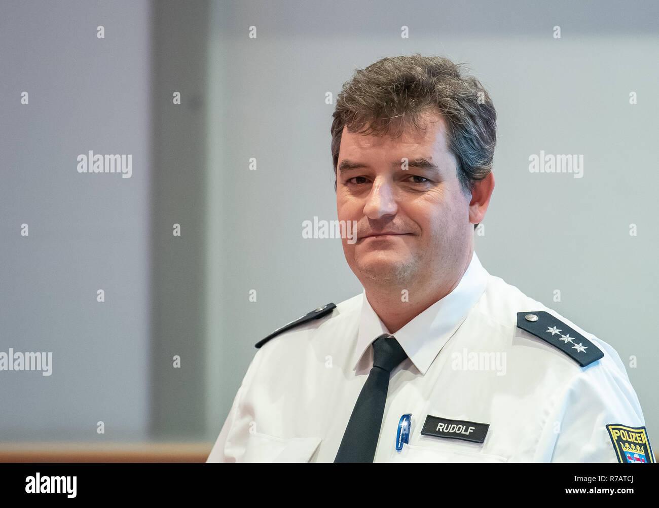 Recruitment tour hi-res stock photography and images - Alamy
