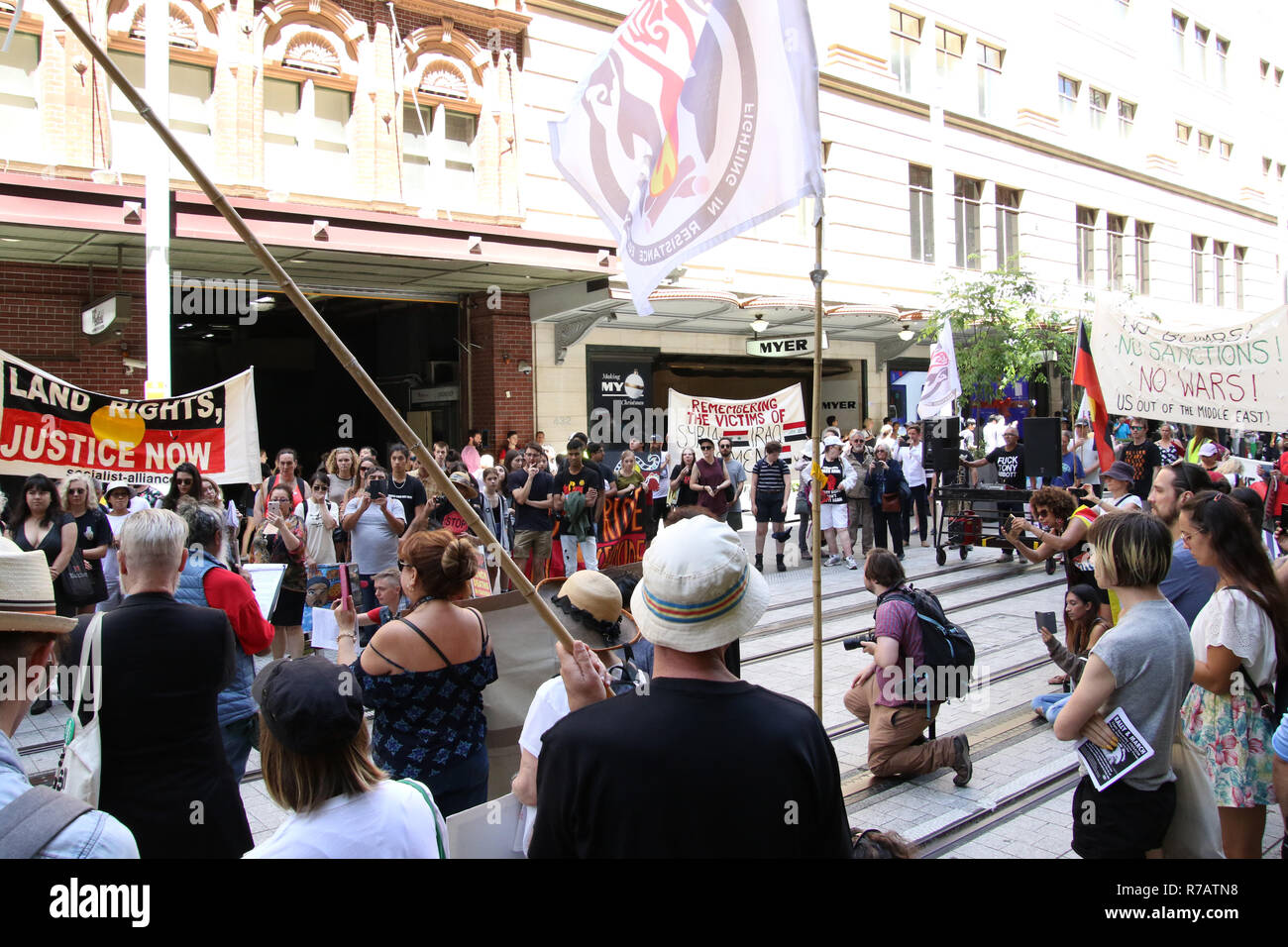 Fighting for peoples rights hi-res stock photography and images - Alamy