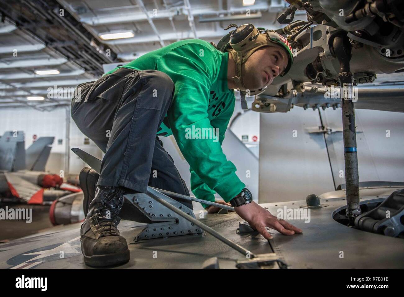 SAN DIEGO (April 10, 2017) Aviation Structural Mechanic 1st Class ...