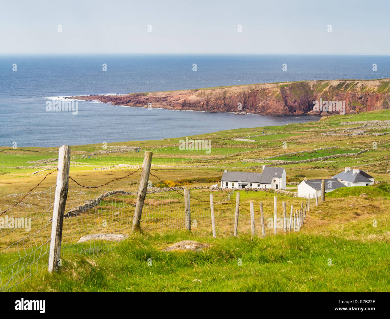 Stones on beach county donegal hi-res stock photography and images - Alamy