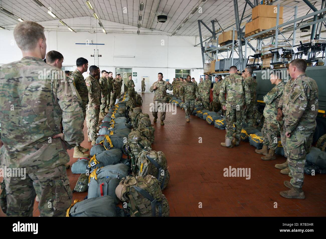 U.S. Army Paratroopers assigned to the 173rd Brigade Support Battalion ...
