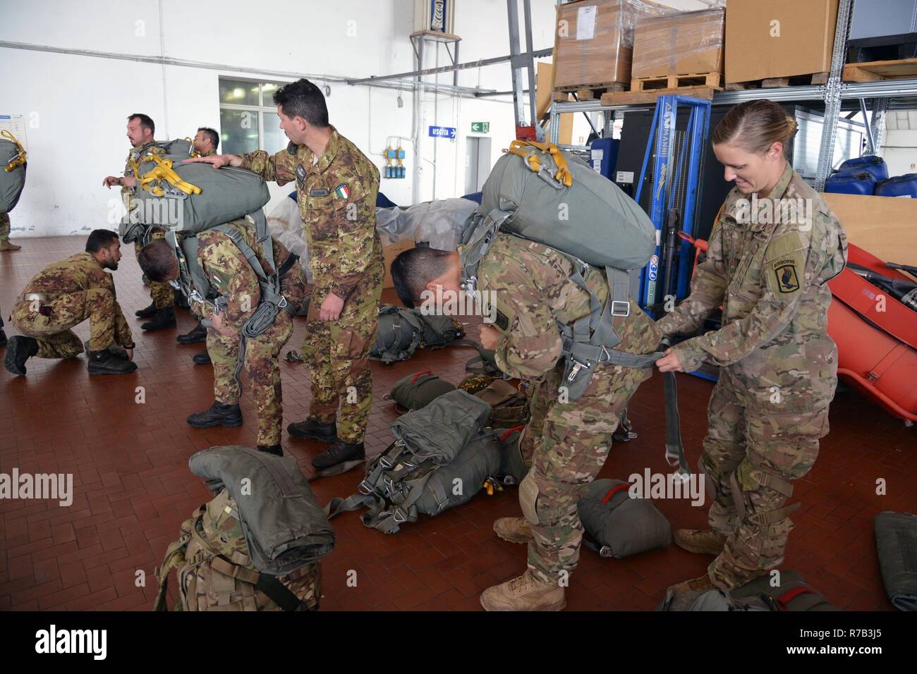 U.S. Army Paratroopers assigned to the 173rd Brigade Support Battalion ...