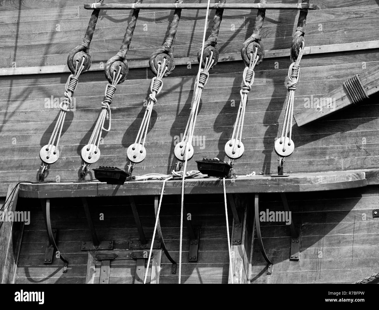 17th Century Spanish Galleon High Resolution Stock Photography and ...